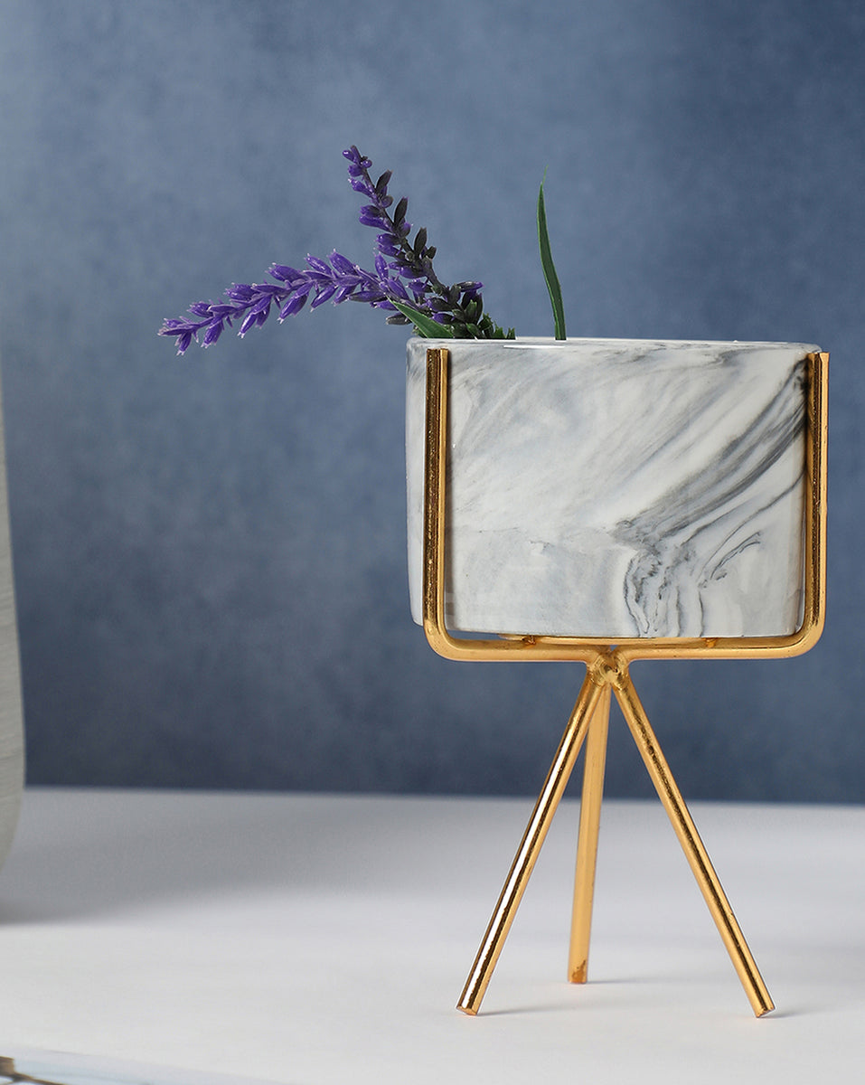 Elegant Planters To Spruce Up Your House – Bonhomie